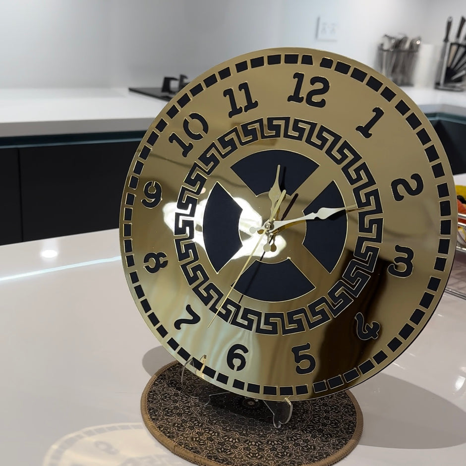 Acrylic Clocks – Pyari Walls